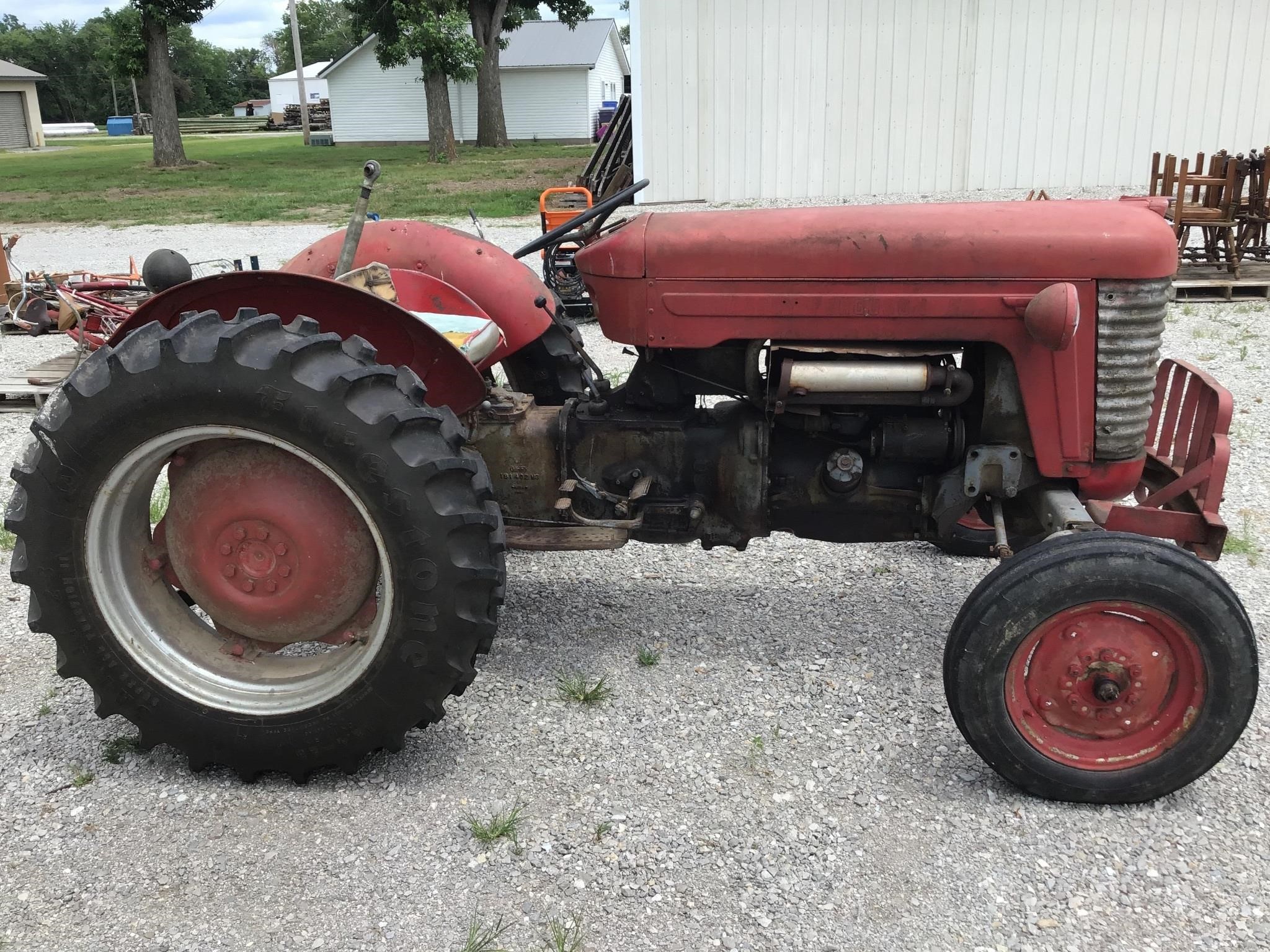 Lehde Auction Service – Large or Small, Your Auction Deserves a Good Call!