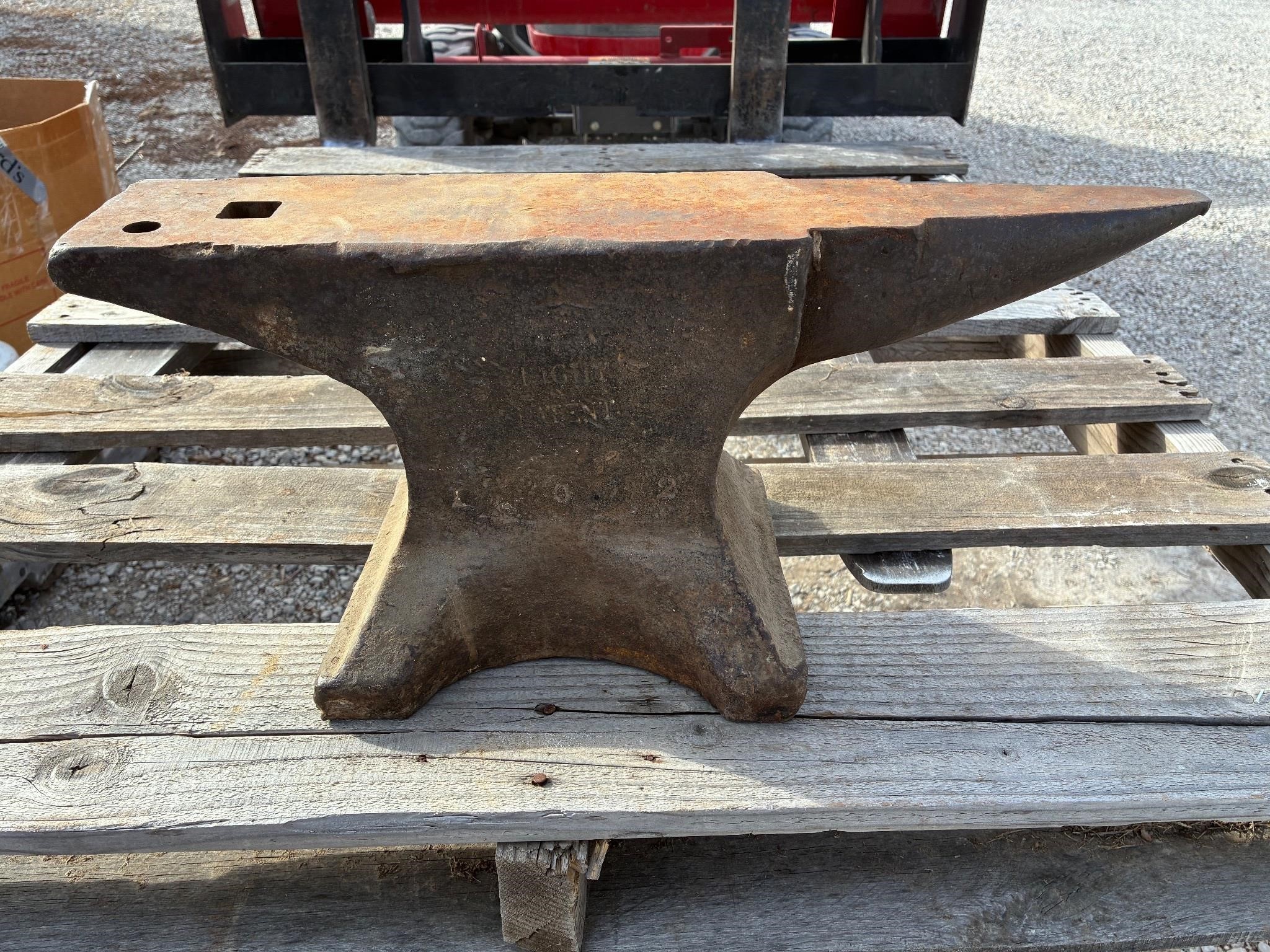 Lehde Auction Service – Large or Small, Your Auction Deserves a Good Call!