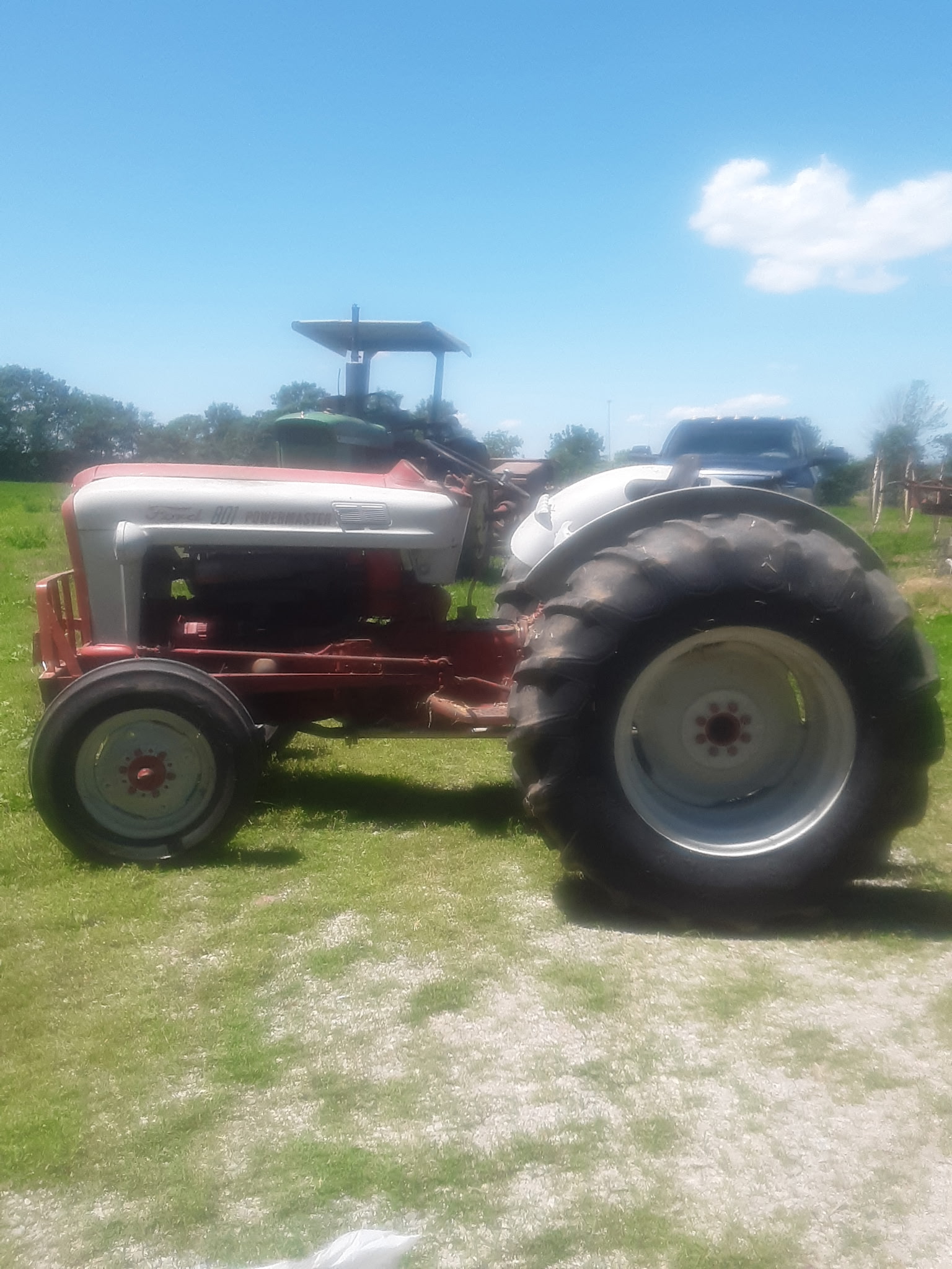 Lehde Auction Service – Large or Small, Your Auction Deserves a Good Call!