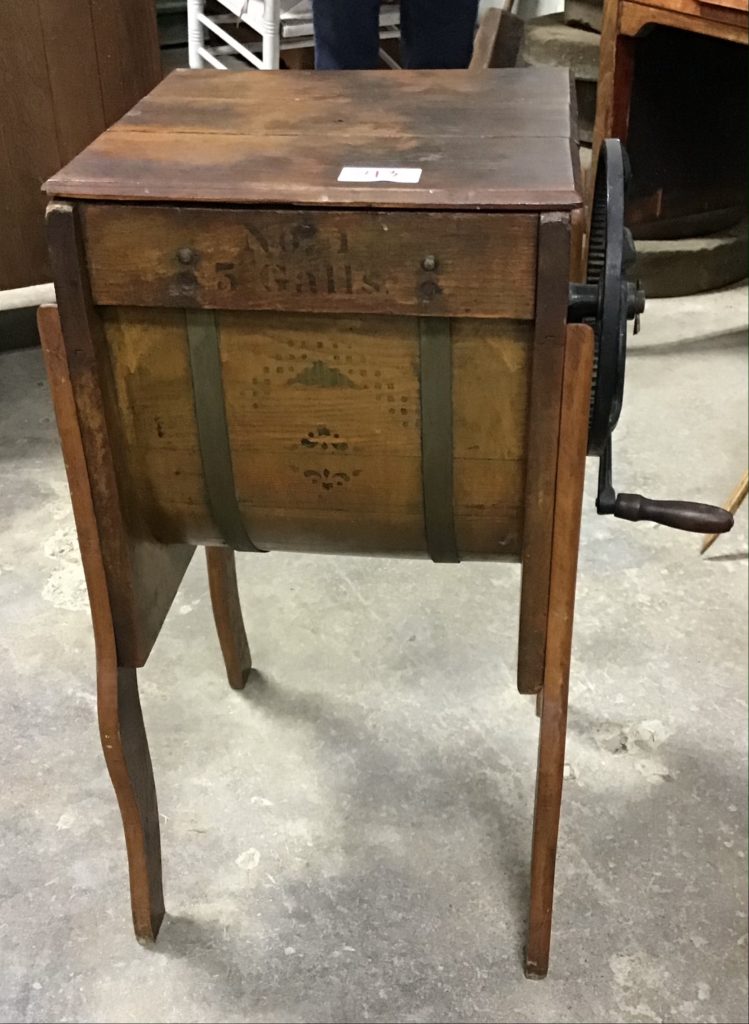 Lehde Auction Service – Large or Small, Your Auction Deserves a Good Call!